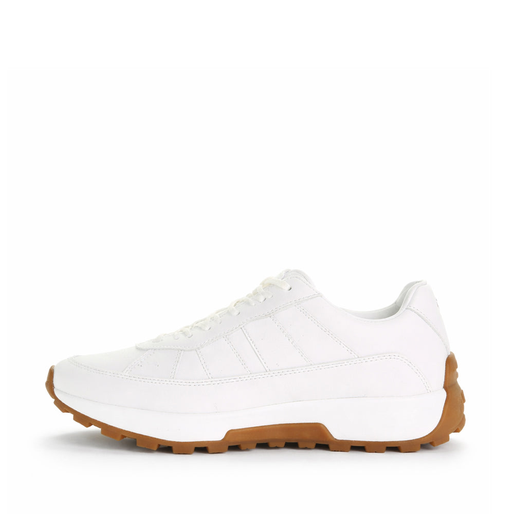 HUSH PUPPIES SNEAKY WHITE – Collective Shoes