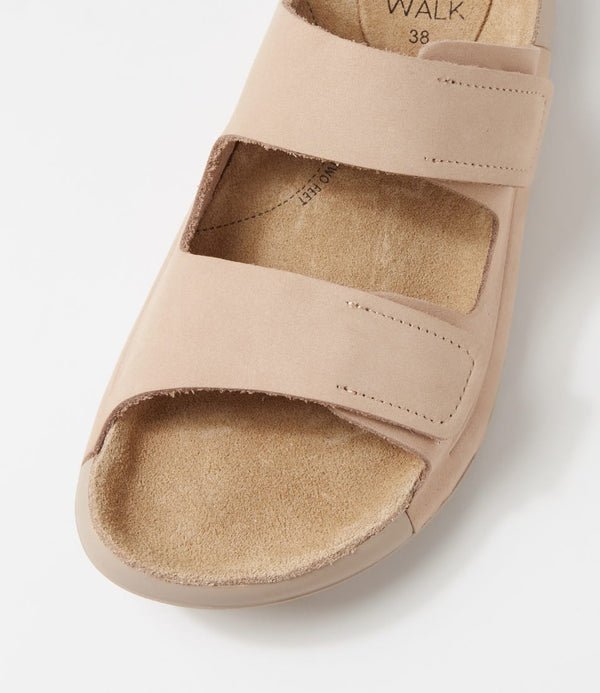 ZIERA YAVA ALMOND – Collective Shoes