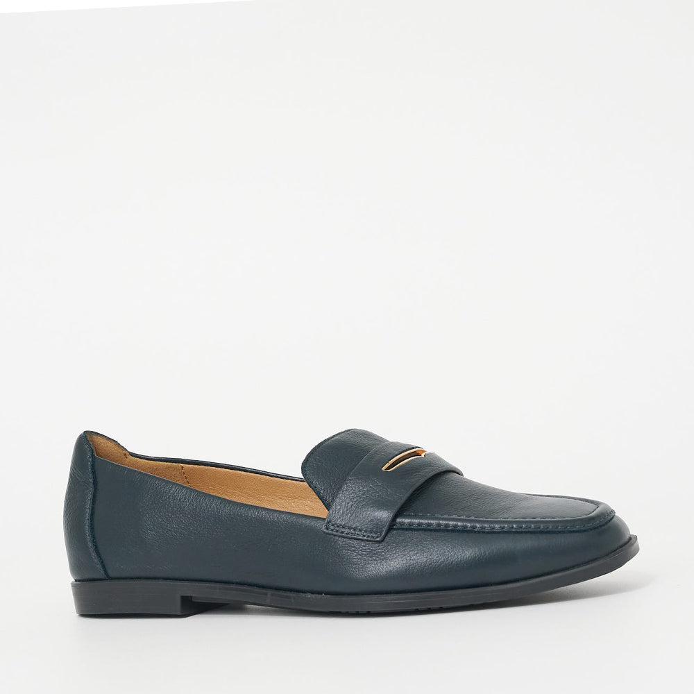 HUSH PUPPIES ZABRINA MIDNIGHT – Collective Shoes