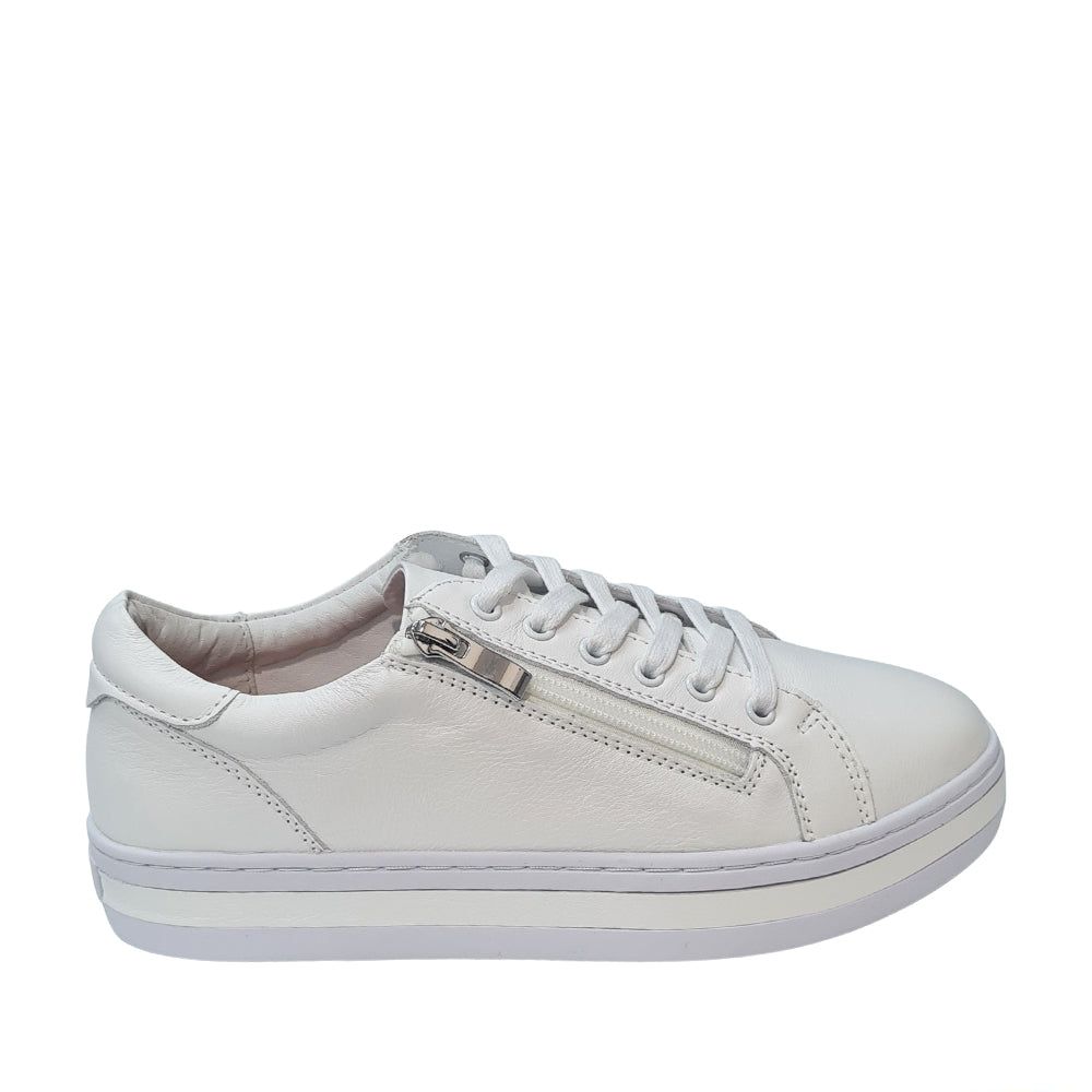 ALFIE & EVIE POSEY WHITE – Collective Shoes